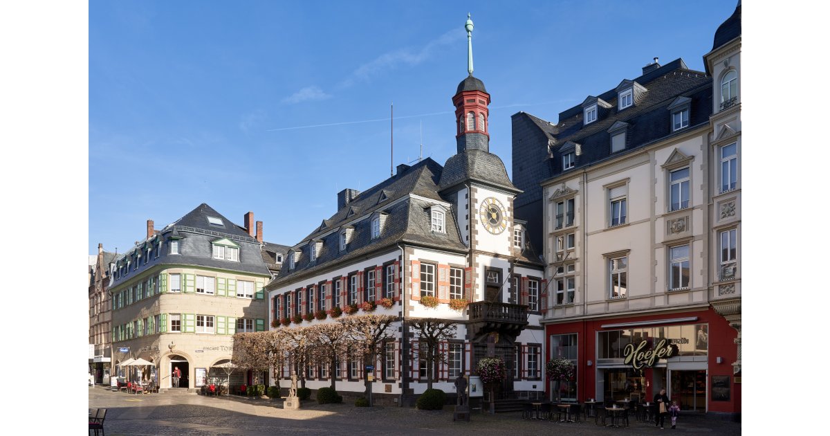 Mayenzeit erleben – Lust auf Entdeckungen mit verschiedenen ...